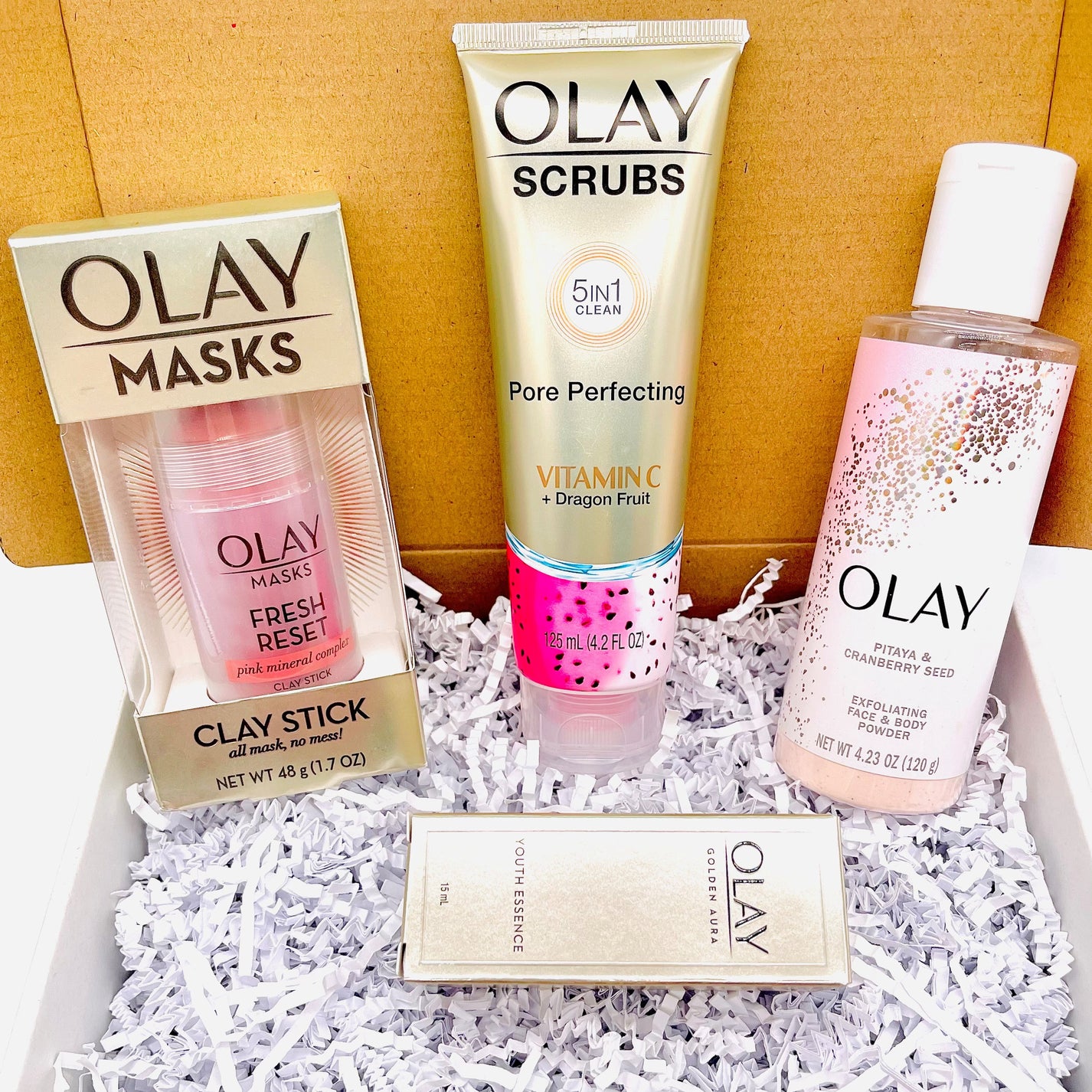 Olay Anti Aging Luxury Gift Bundle – FaceTreasures